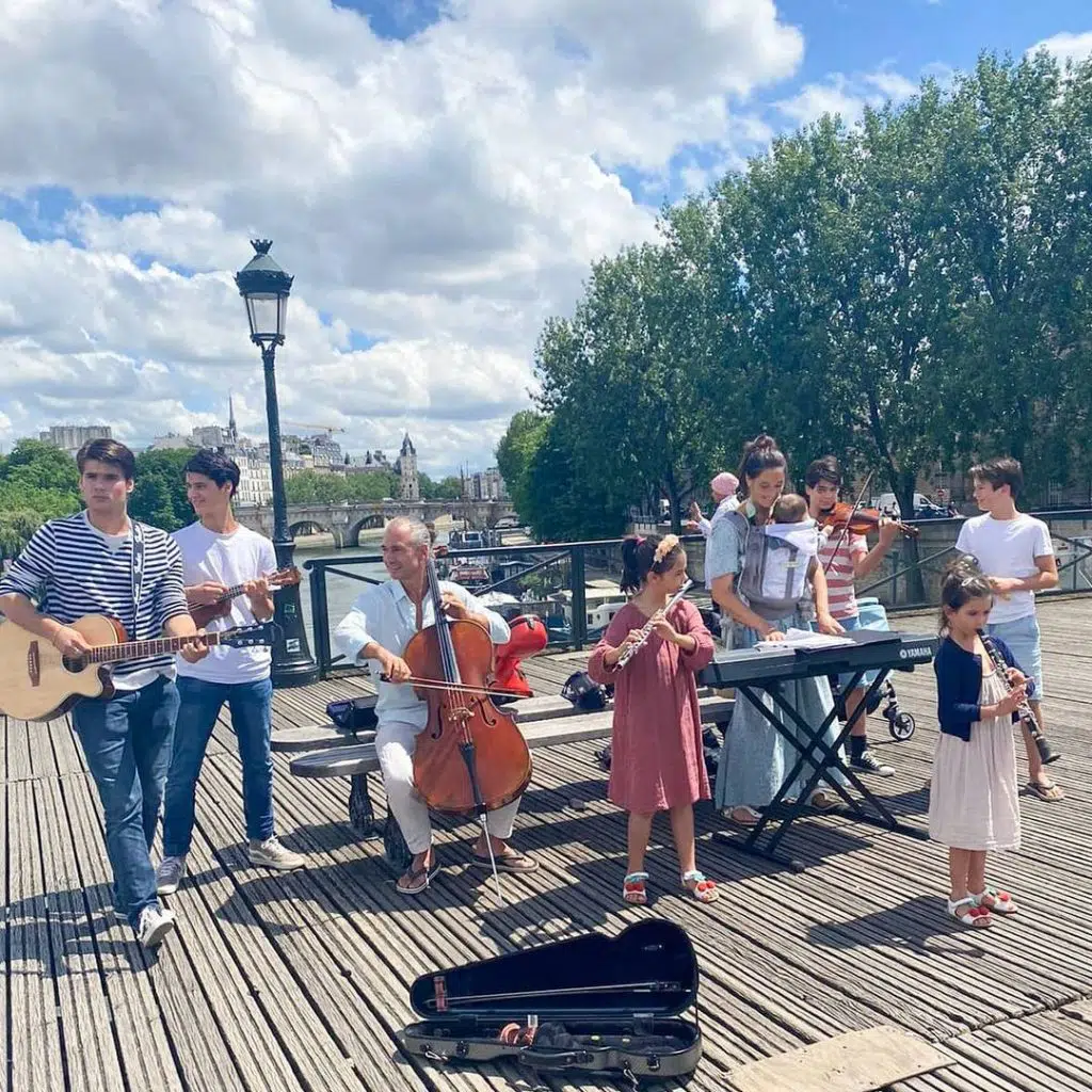 Familles nombreuses, la vie au soleil (TF1) : tout ce qu'il faut savoir ...