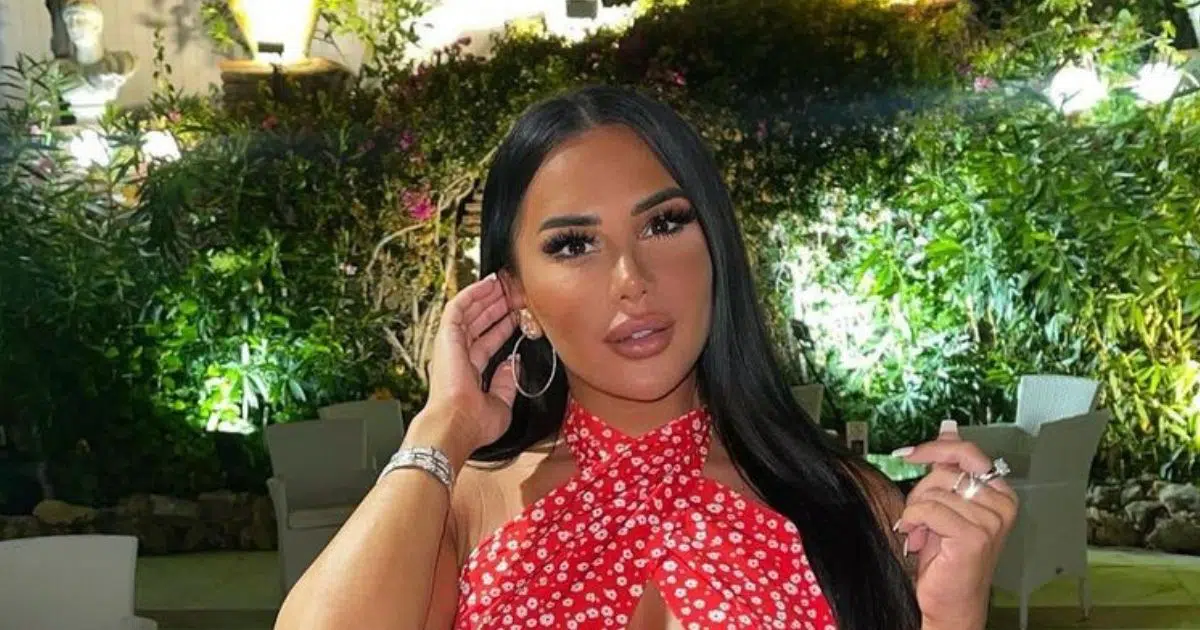 Milla Jasmine : la star de télé-réalité révèle son salaire mensuel et c’est hallucinant