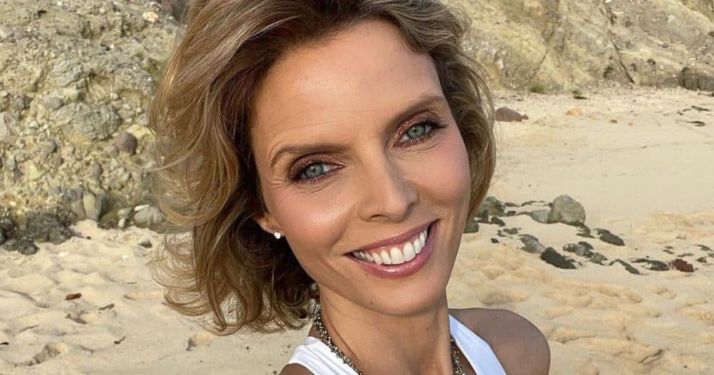 L’ancienne Miss France Sylvie Tellier s’affiche sans complexe en mini ...